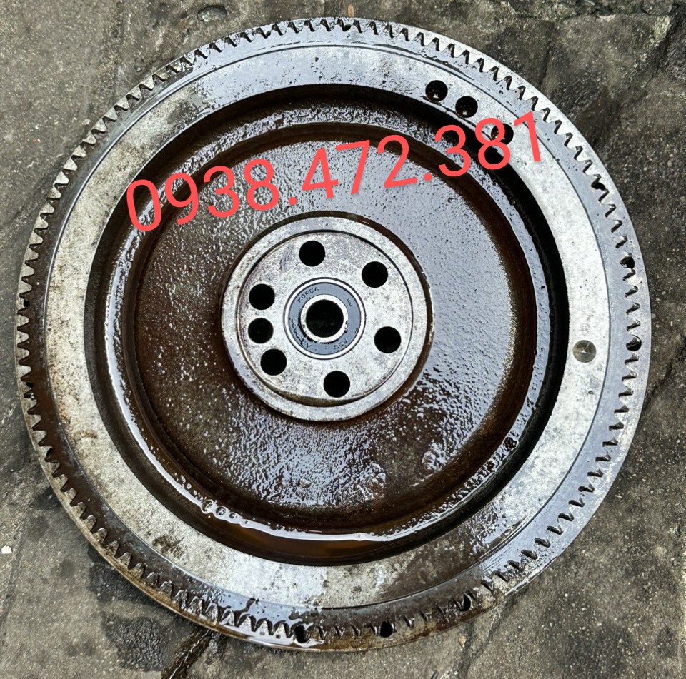 BÁNH ĐÀ MITSUBISHI CANTER 1 TẤN 9 3 TẤN 5 5 TẤN - PHỤ TÙNG UTD